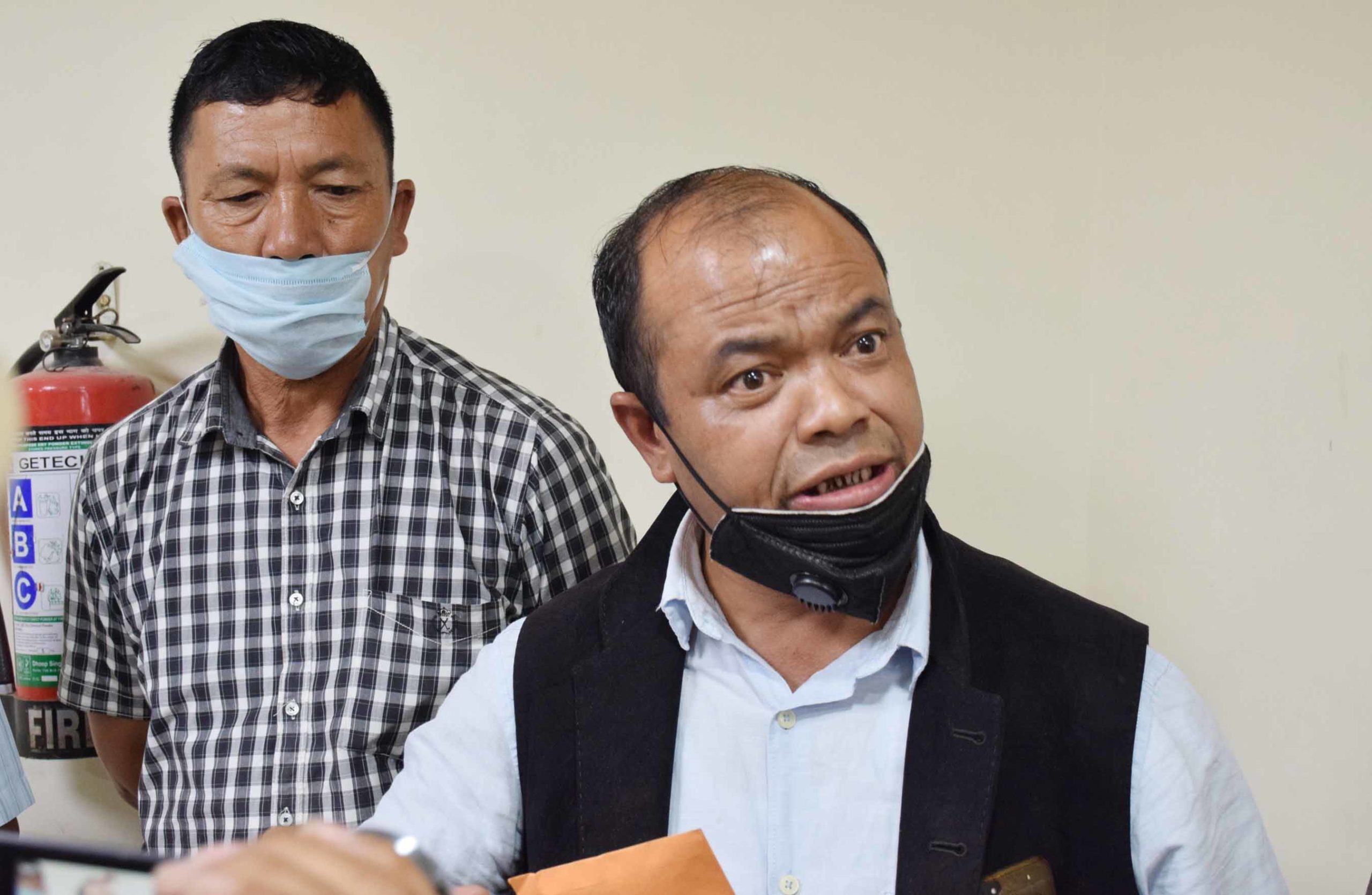 P N Syiem lambasts NPP-led govt over dome collapse - The Shillong Times